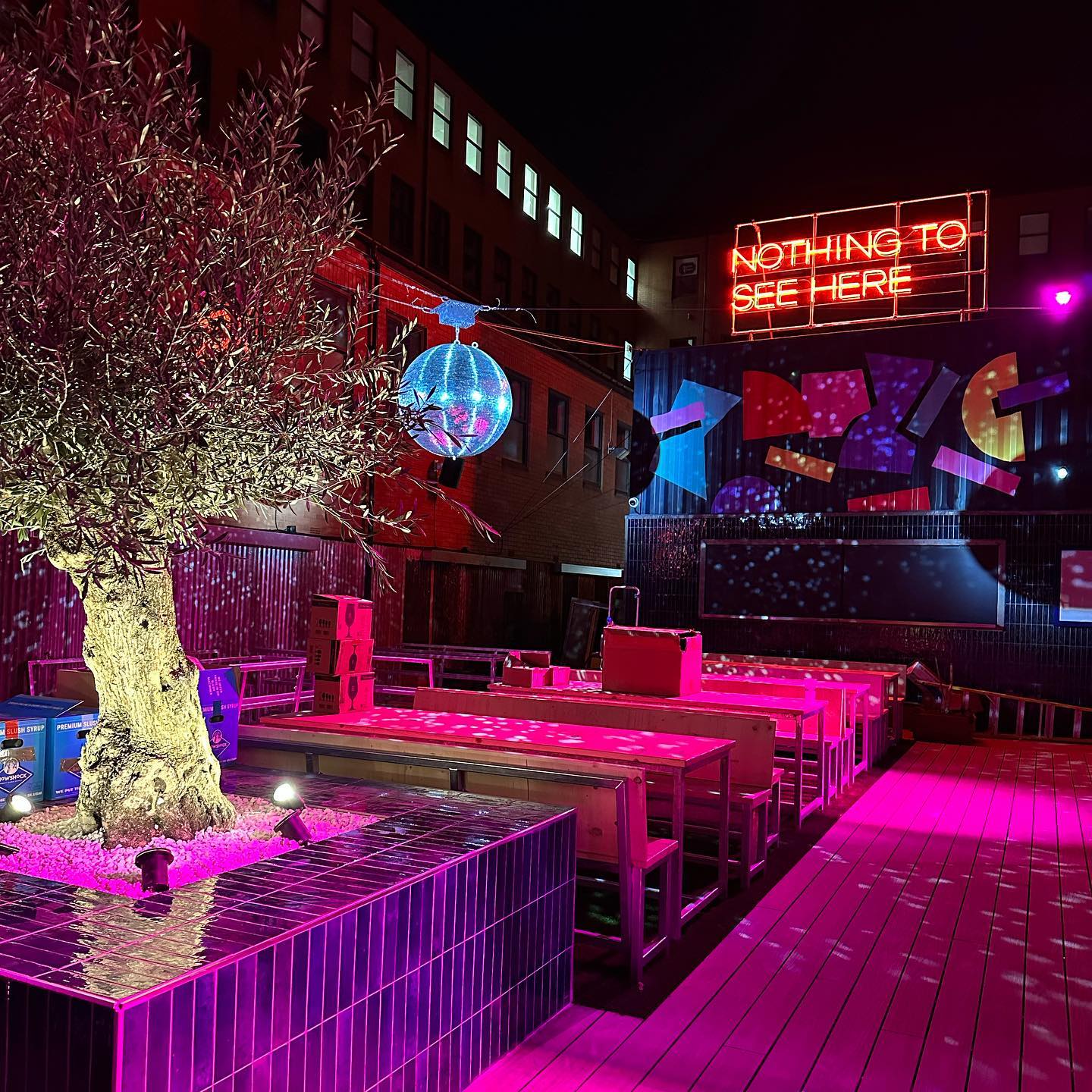 Servaclean Supplies Two Cocktail Bars for Frate in Newcastle | Servaclean